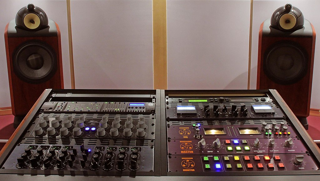 Mixdown: Common Mistakes When Preparing a Mix for Final Processing